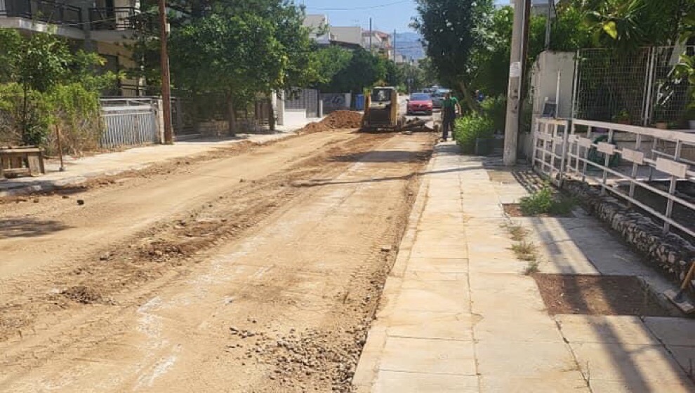 Αγωγοί ομβρίων και νέα φρεάτια και στην περιοχή του Ελαιώνα στο Ελληνικό